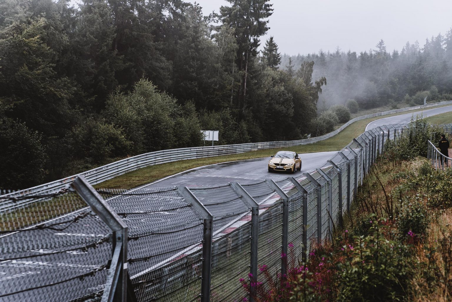 Nürburgring Nordschleife | Samochodem po Europie